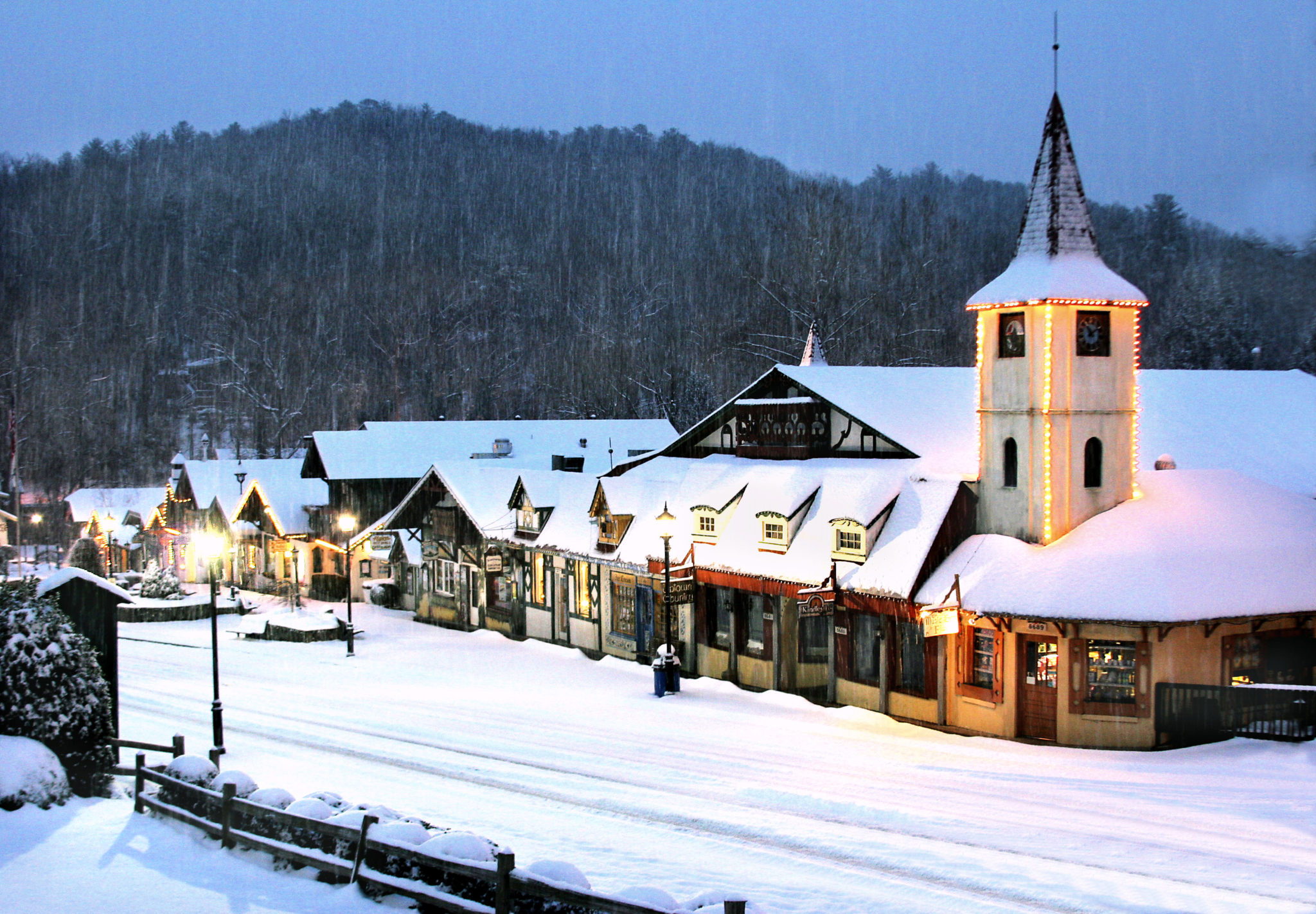 Alpine-Helen, GA: Where the South Goes to Have Winter - Helen, Georgia